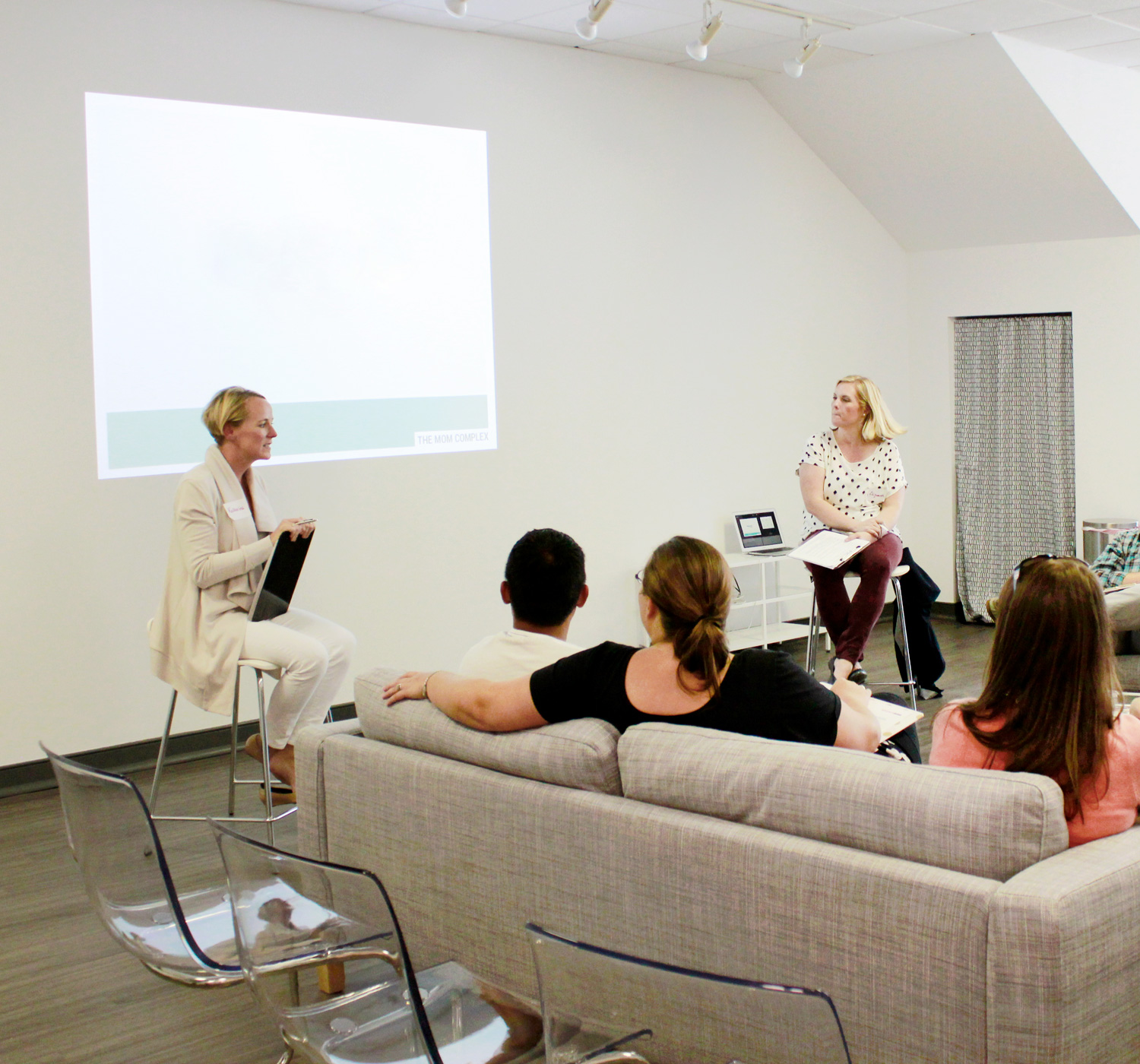 MomComplex_WhatWeDo_01 - THE MOM COMPLEX